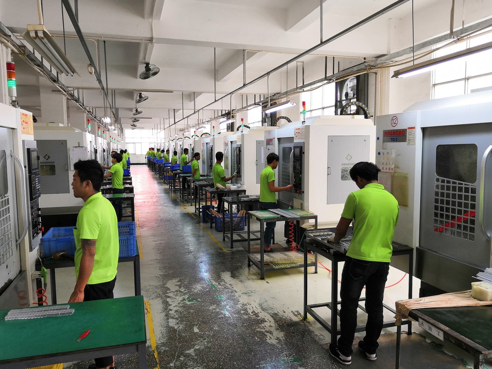 About Simone - SIMONE INDUSTRY